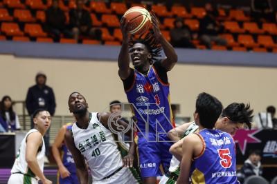 SBL開打 裕隆勝台啤奪首勝（1）| 運動 | 中央社影像空間