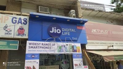 Jio欲導入星鏈 讓印度偏遠地區有網路使可用| 國際 | 中央社影像空間